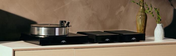 Solstice Turntable By Naim Audio
