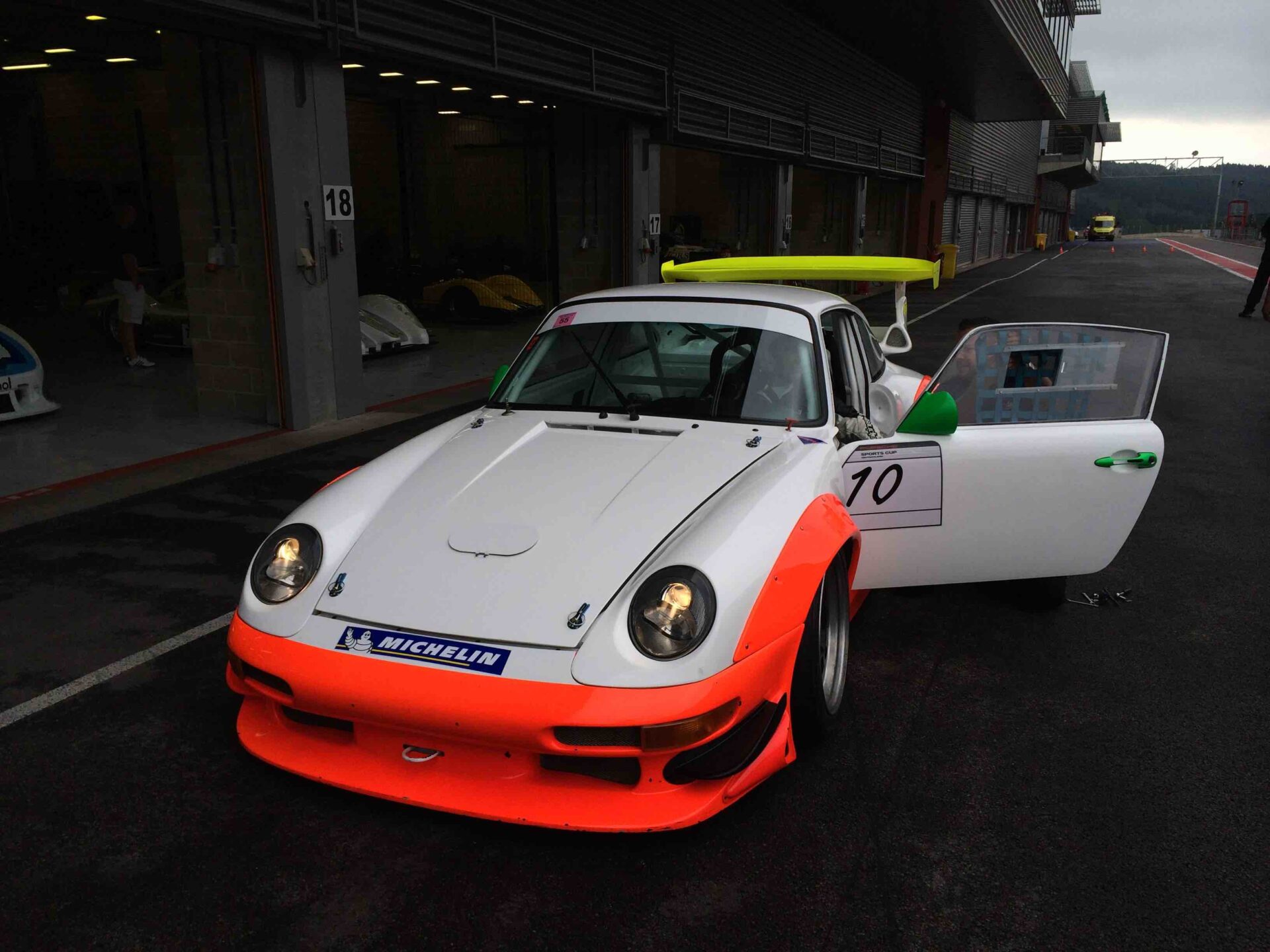 1995 Porsche 993 GT/2 EVO Race Car - collectorscarworld