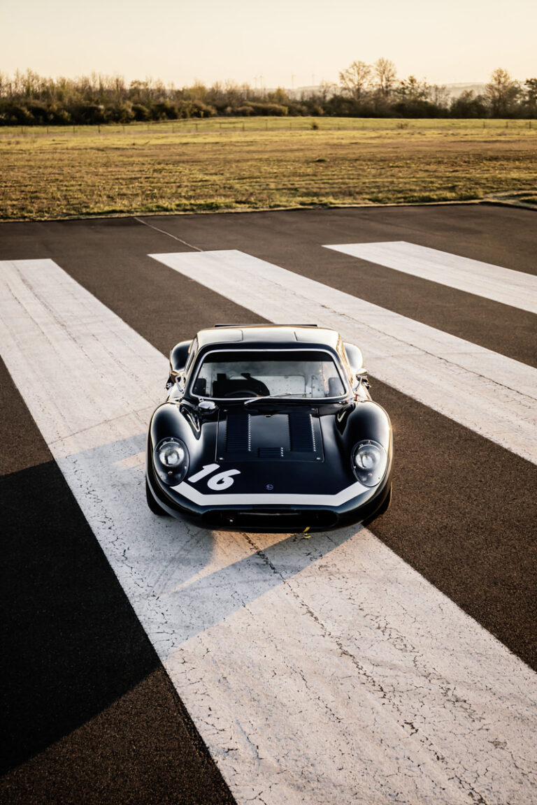 1962 Tojeiro EE Ford Endurance Racing Coupe - collectorscarworld