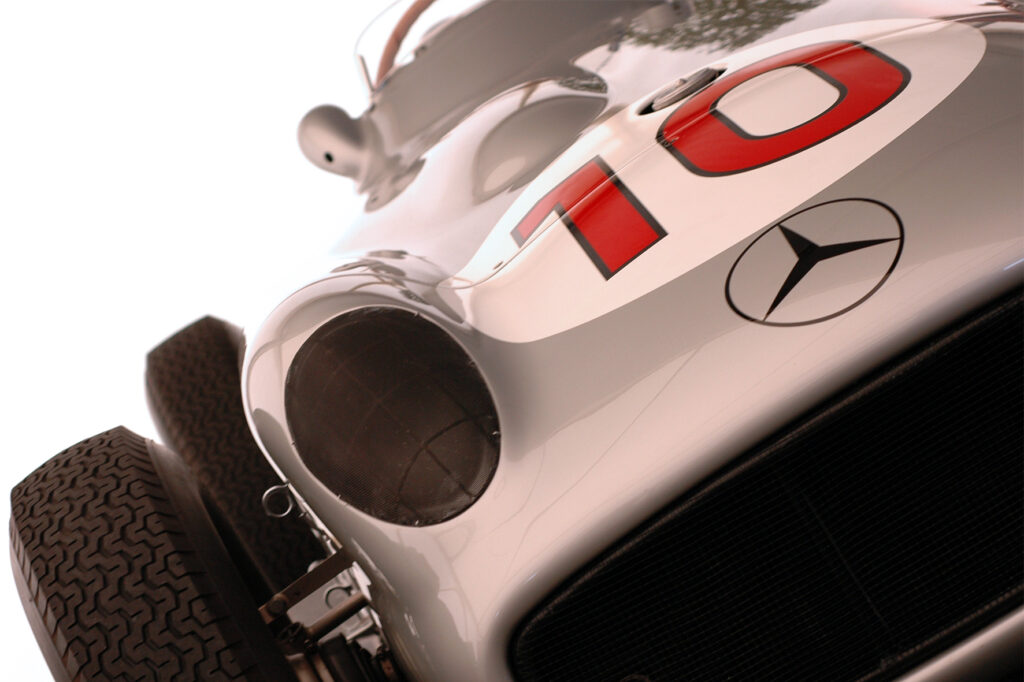 Mercedes Benz - The Early Grand Prix Cars - collectorscarworld