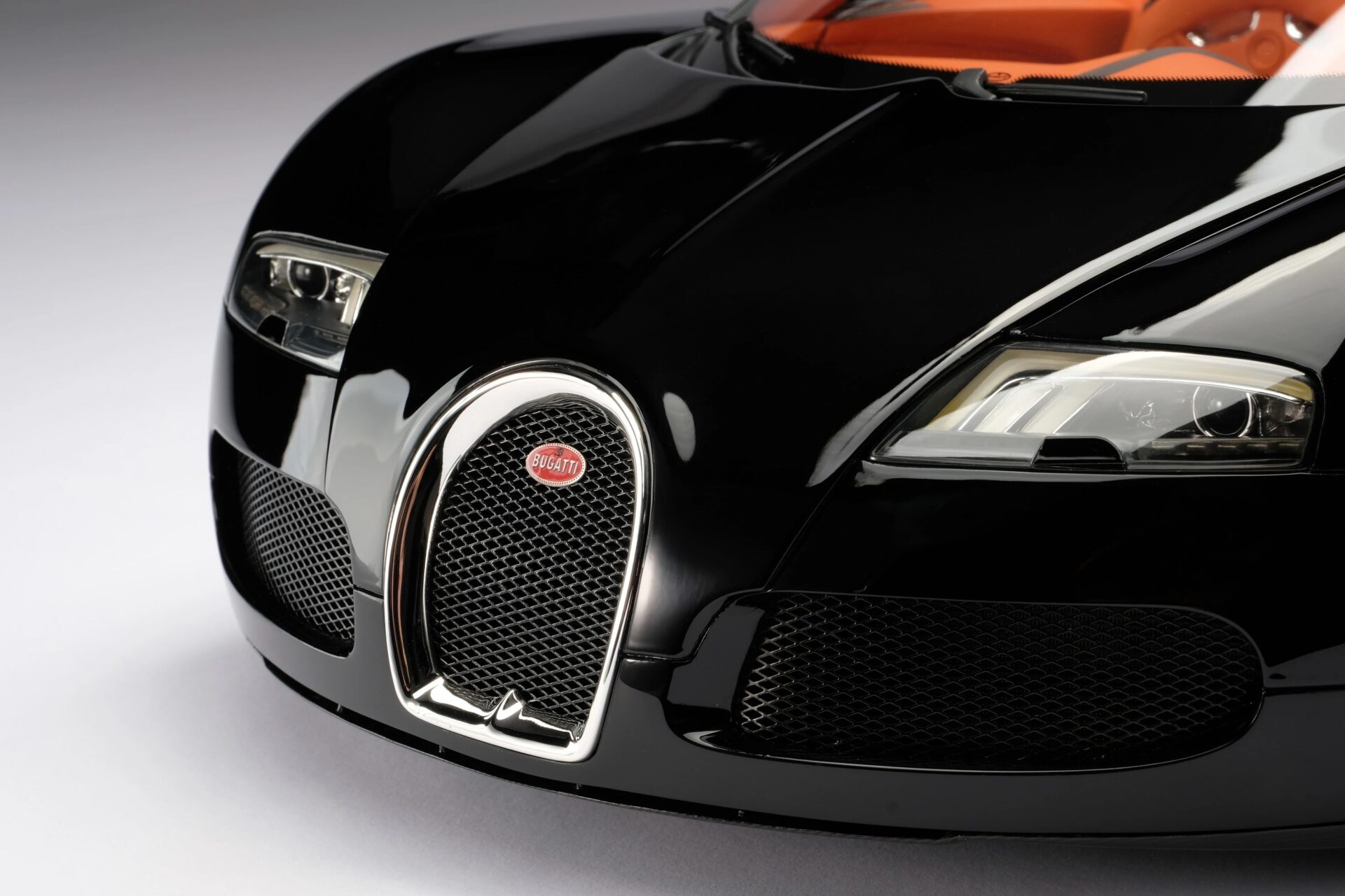 Bugatti Veyron Grand Sport By Amalgam Collection - collectorscarworld