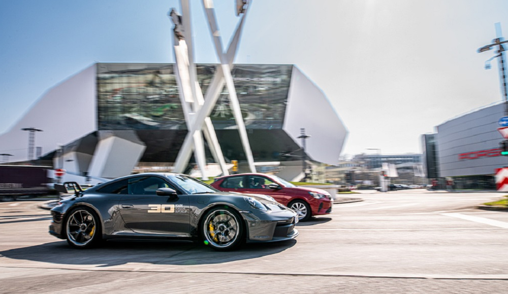 Re-Commissioning: 911 GT3 – 30 Years of Porsche Supercup ...