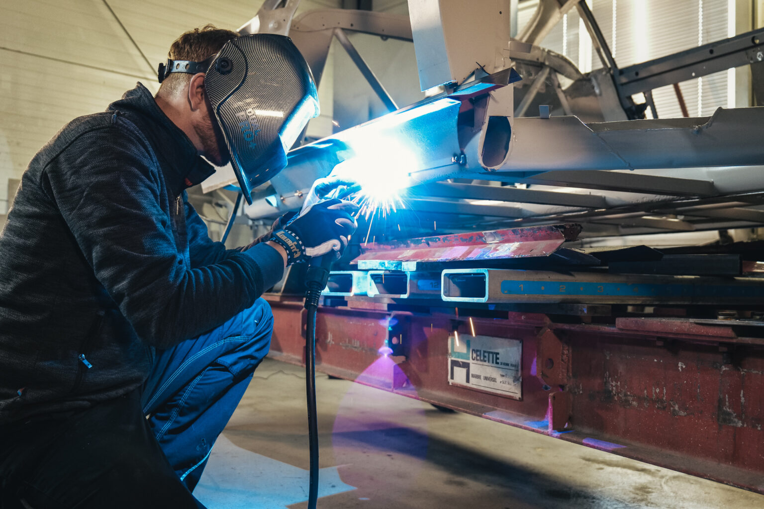 True Craftmanship: Ferrari Dino Frame-Off Restoration - collectorscarworld