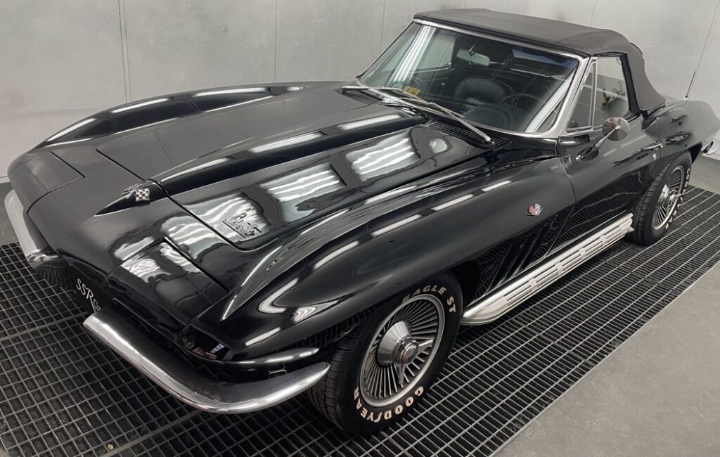 1967 Corvette C2 Cabrio - collectorscarworld