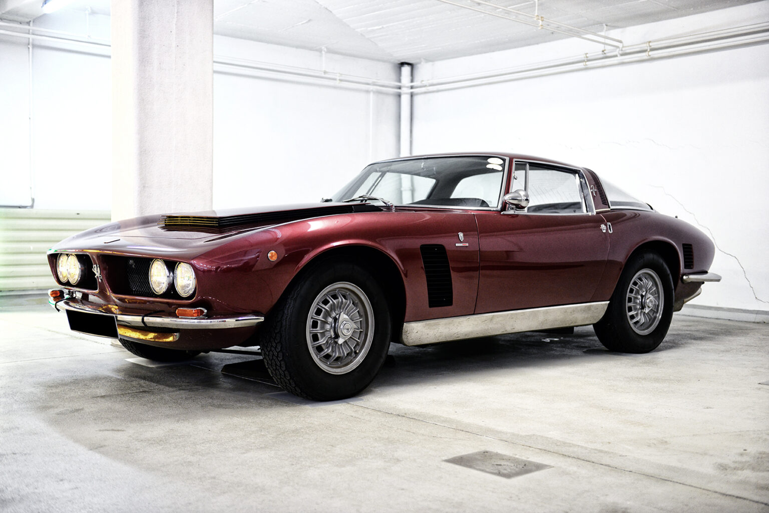 The Iso Rivolta A3/L „Grifo“ 7 Litri - collectorscarworld