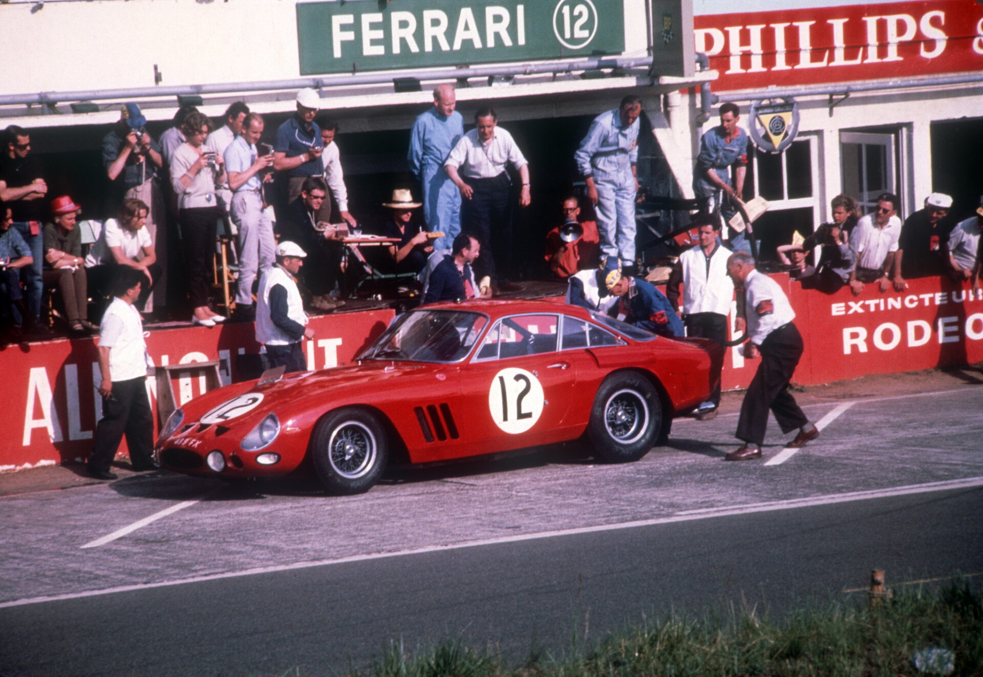 Profile: Copley Motorcars - collectorscarworld