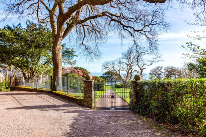 Glenthorne House - collectorscarworld
