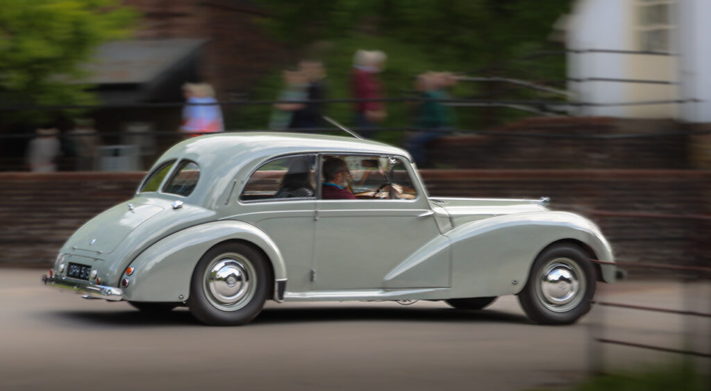 AC Cars - More Than Just Cobras - collectorscarworld