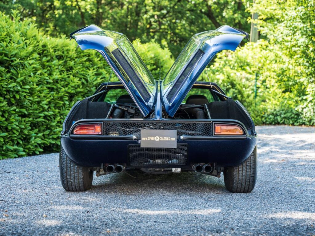 1971 De Tomaso Mangusta - collectorscarworld