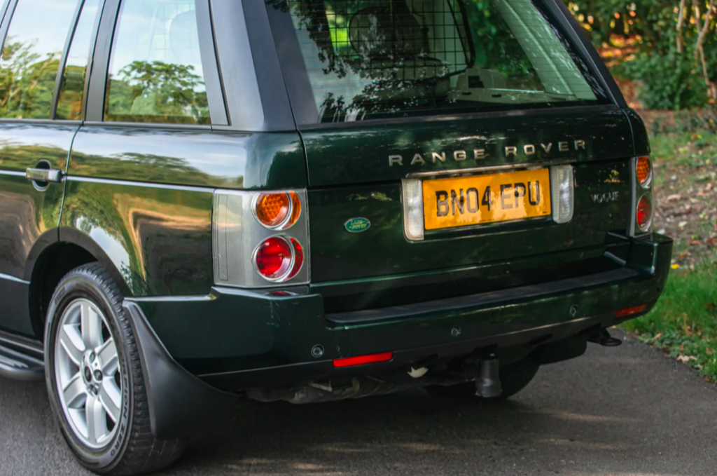 For Sale: Queen Elizabeth’s 2004 Range Rover - collectorscarworld