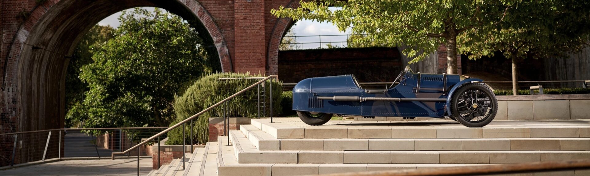 The Pembleton Motor Company - An Escape From The Modern World ...