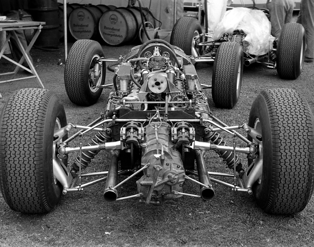 McKlein Motorsport Classics: John Surtees - Ferrari 158 ...