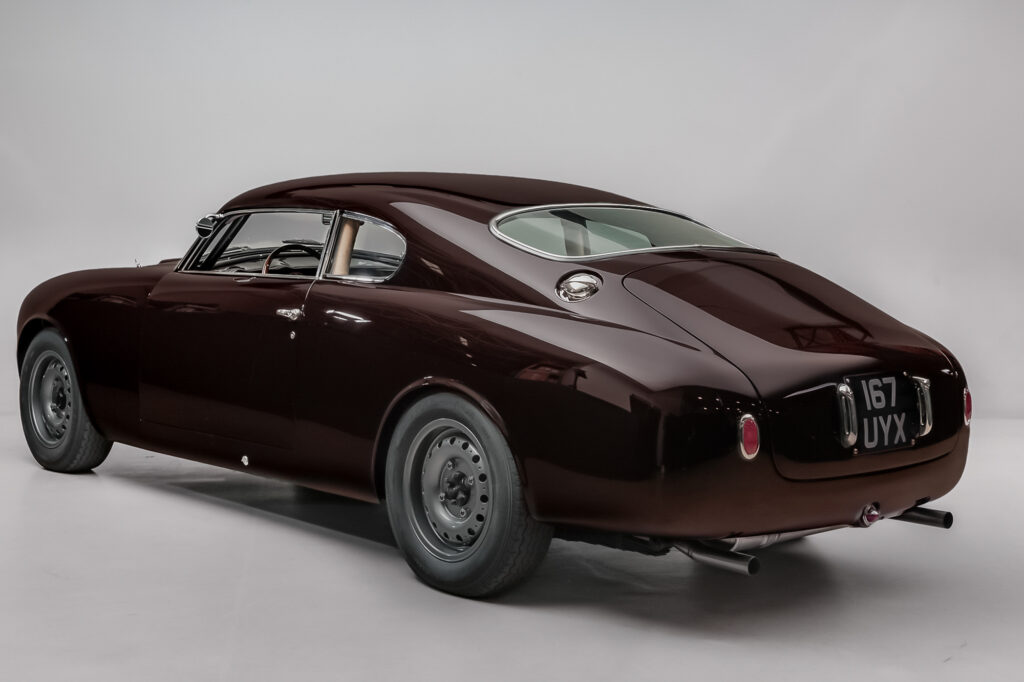 1954 Lancia Aurelia B20GT Series 4 Outlaw - collectorscarworld