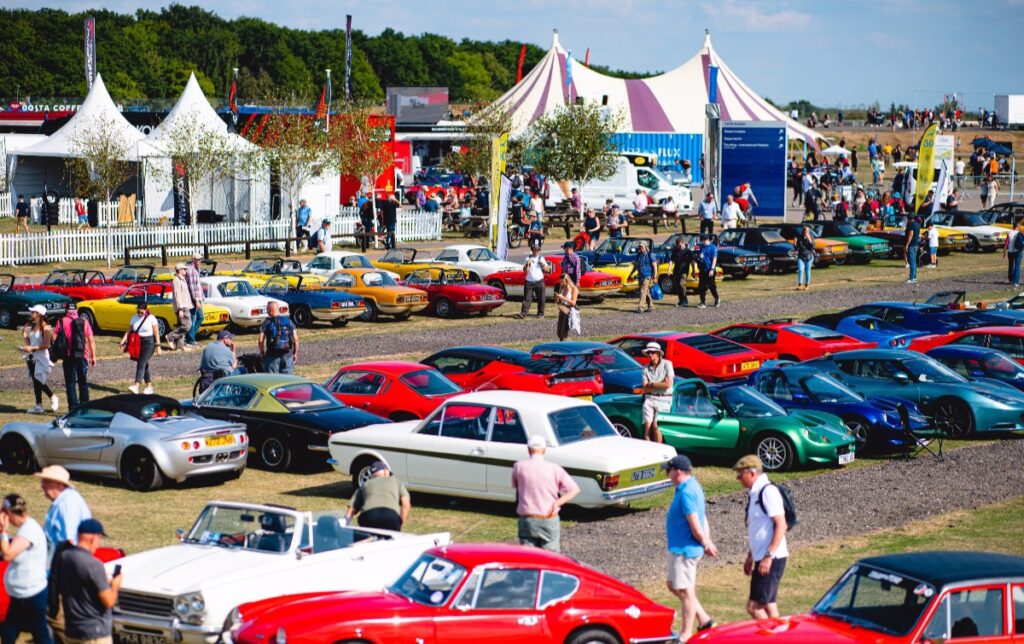 Celebrating Classic Car Culture At Silverstone Festival ...