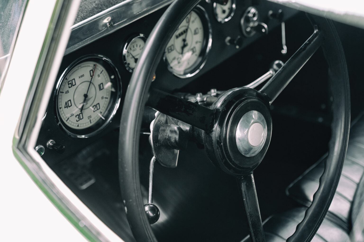 1938 Adler Trumpf Rennlimousine - collectorscarworld