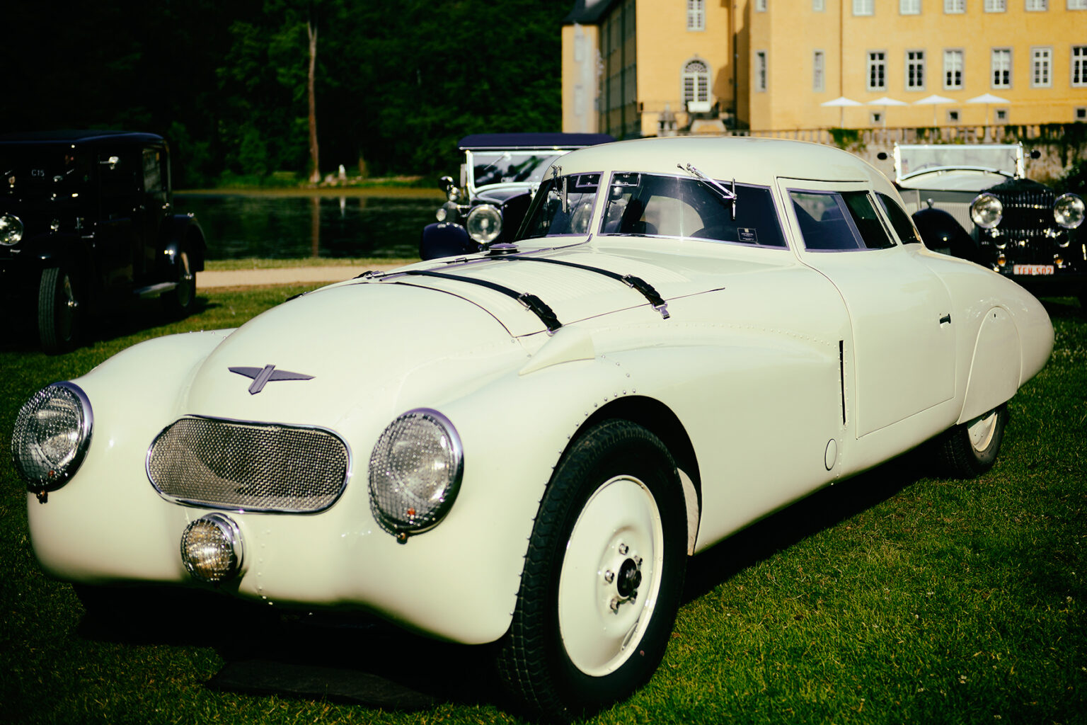 1938 Adler Trumpf Rennlimousine - collectorscarworld