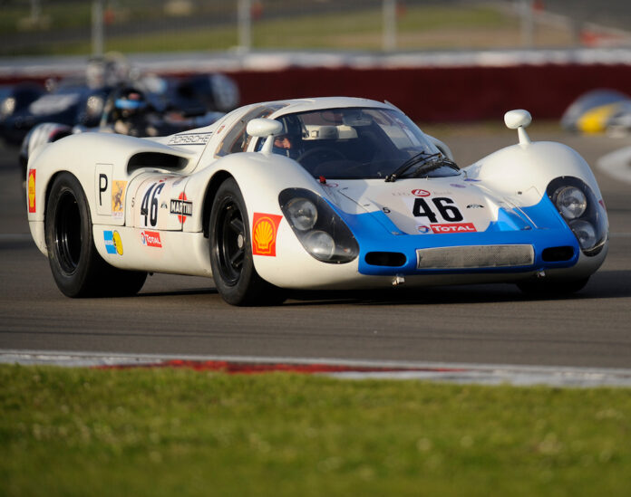 Porsche 910 - Carrera 10 - collectorscarworld