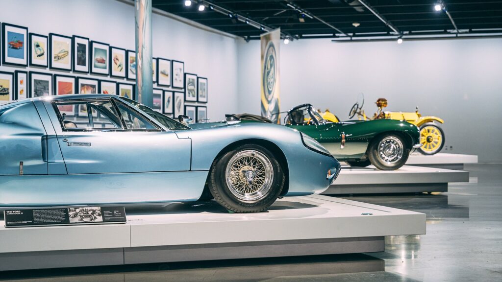 Splendor And Speed Exhibit: Treasures Of The Petersen Collection ...