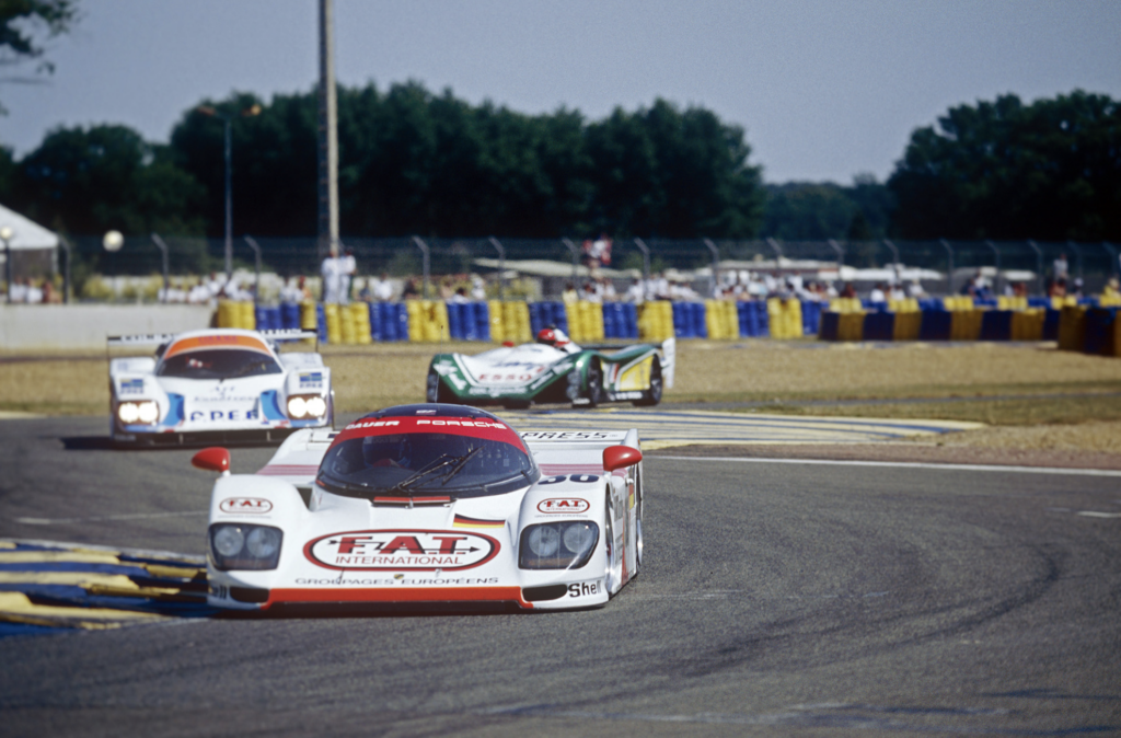 Loophole Legend: Dauer Porsche 962 - collectorscarworld