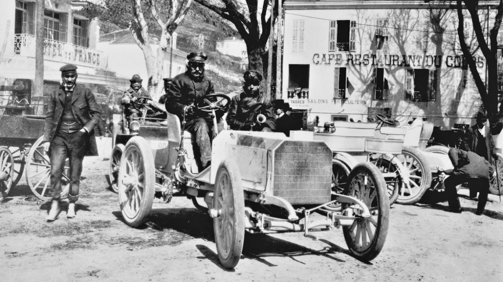 The Birth Of The Modern Automobile 125 Years Ago - collectorscarworld